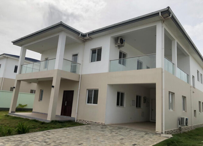 Four Bedroom House for Sale at Sakumono - Accra